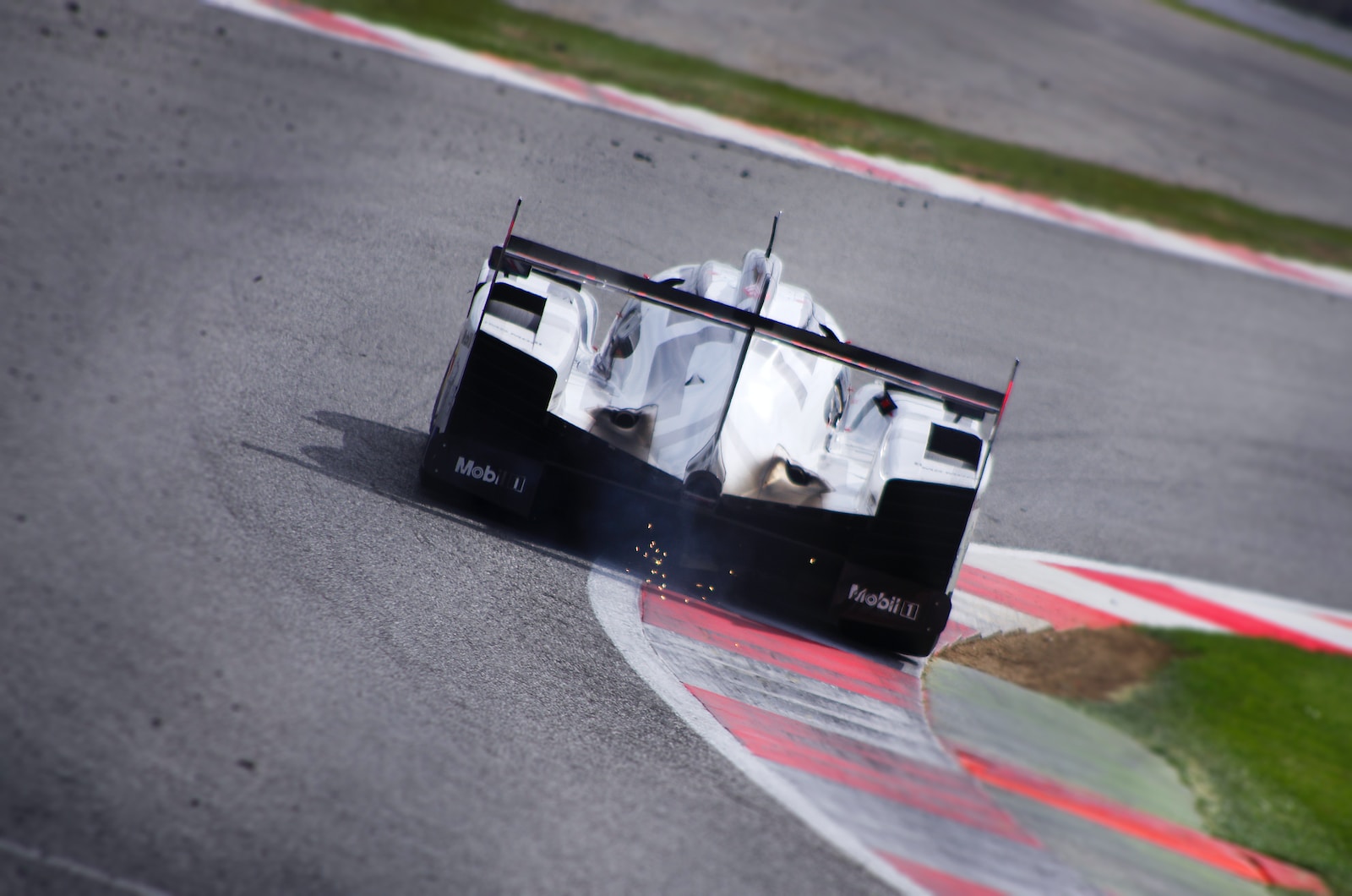 WEC Racing: The Thrilling World Of Endurance Motorsports