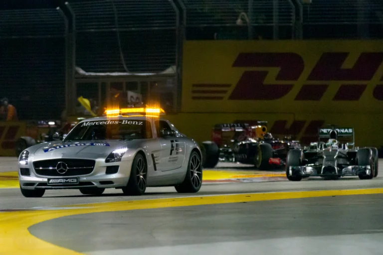 The Drag Reduction System: Why Is DRS Used In F1 Racing? - Grixme